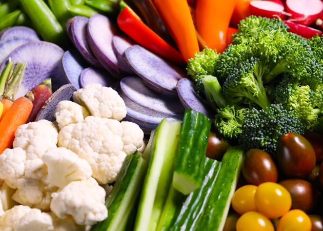 Signature Vegetable Tray | Catering by Dorothy Lane Market